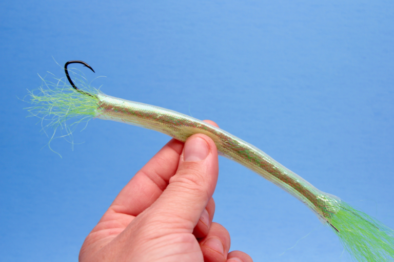 Nightmare Needlefish Fly: Catch More, Bigger Barracuda! Fly Tying ...
