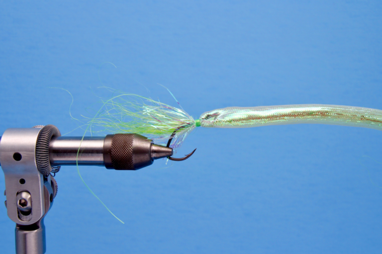 Nightmare Needlefish Fly: Catch More, Bigger Barracuda! Fly Tying ...